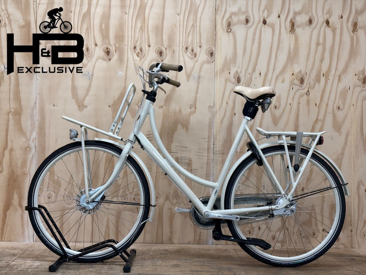 Batavus Diva Plus Trekkingfiets Refurbished tweedehandse Trekkingfiets ...
